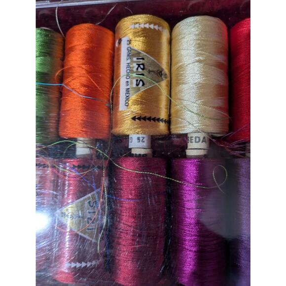 iris | Other | Premium Iris Polyester Machine Embroidery Thread Set 33 ...